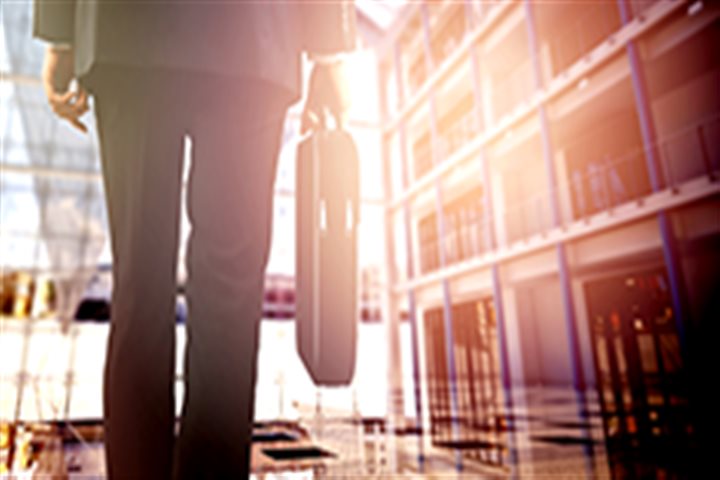 The three best ways to send off departing employees. | Randstad Australia