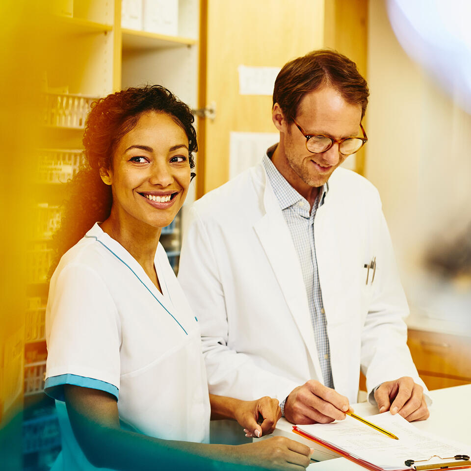 Working as a pharmacy assistant | Randstad Australia